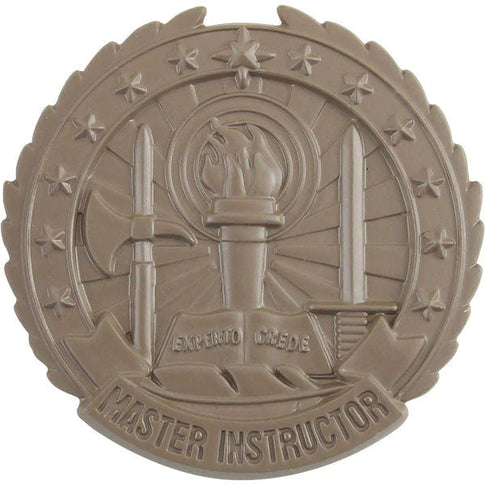 Army Identification Badge: Master Instructor - Brown | USAMM