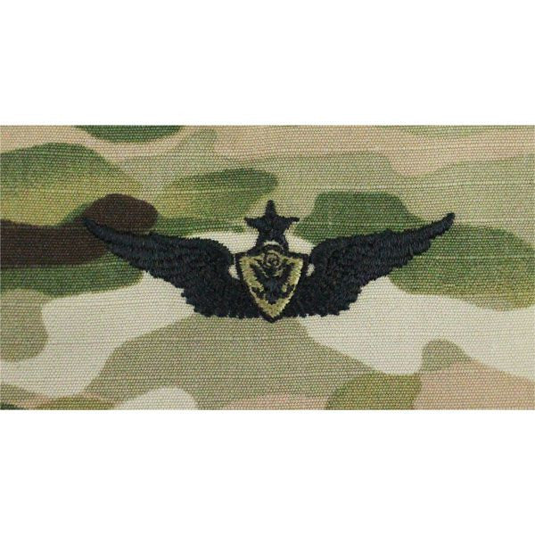Scorpion Army Aviation (Aircraft Crewman) Badges | USAMM