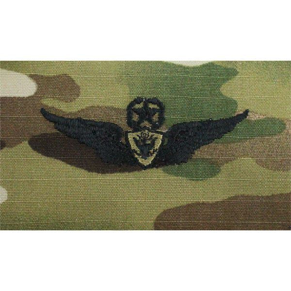 Scorpion Army Aviation (Aircraft Crewman) Badges | USAMM
