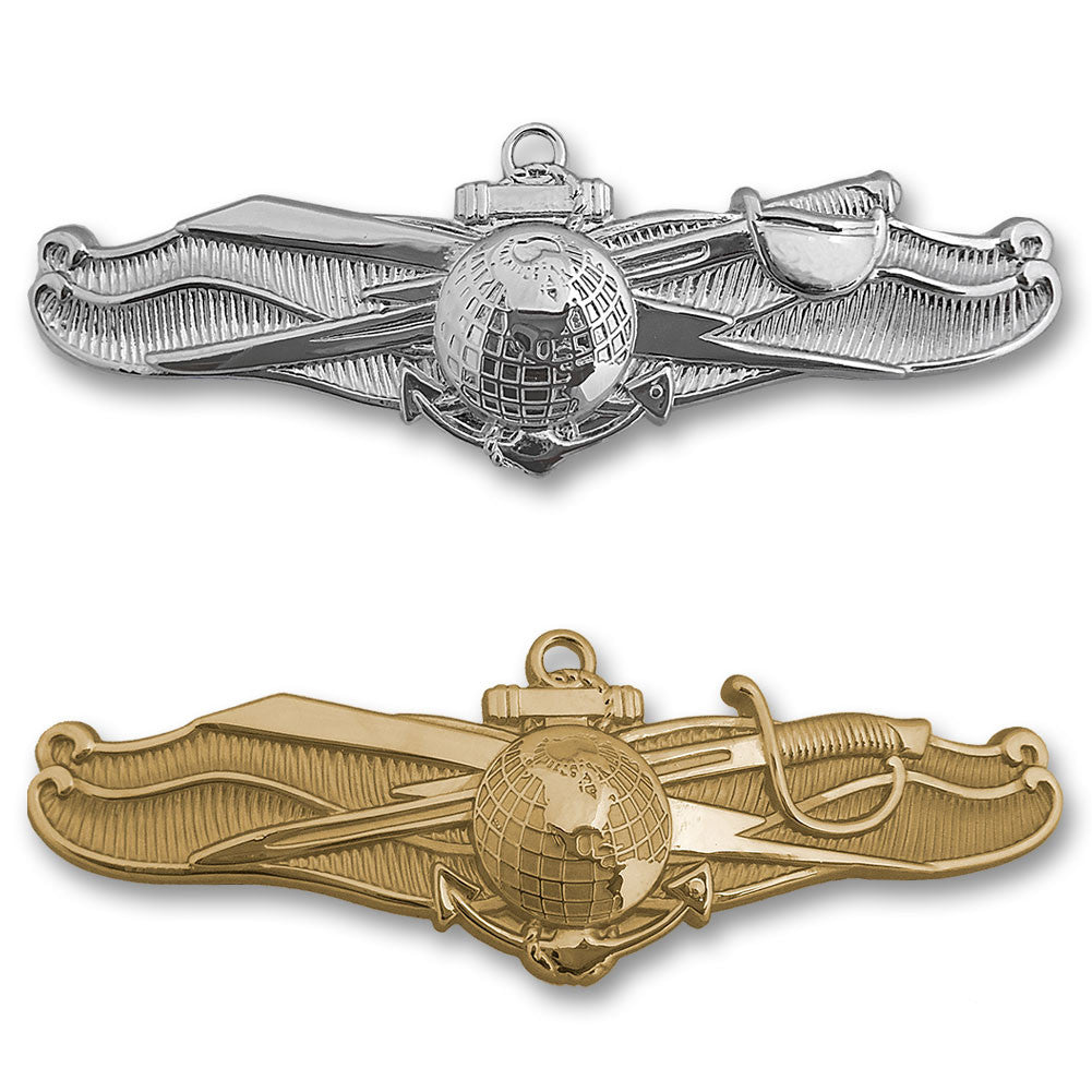 Navy Information Dominance Warfare Insignia | USAMM